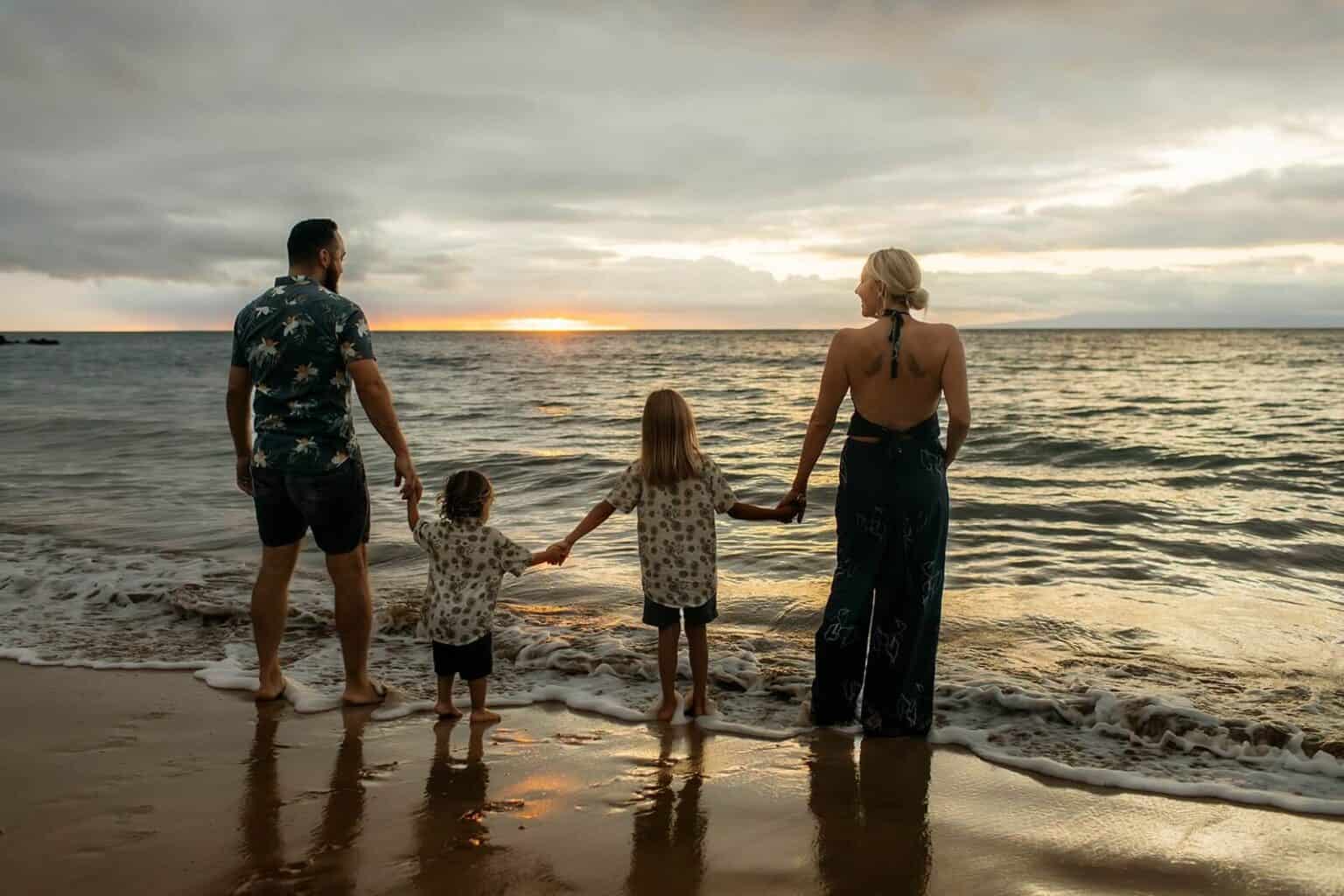 How to Plan a Family Trip to Hawaii - Mommy Needs A Mai Tai